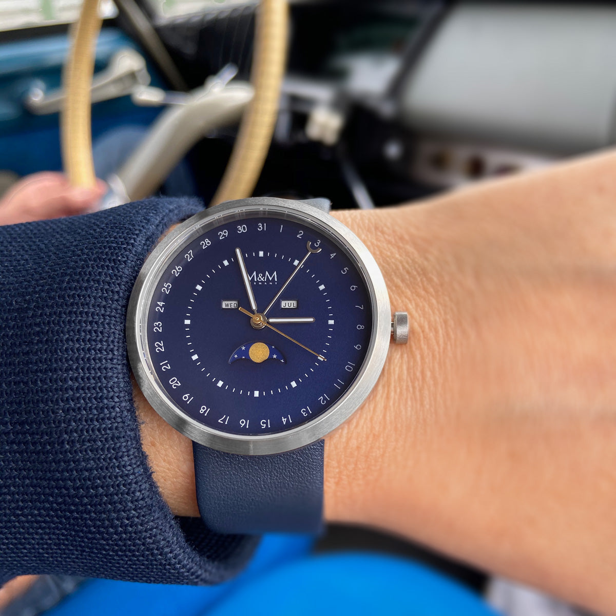 M&M Damenuhr Moon | Modell 828 kaufen | M&M Germany